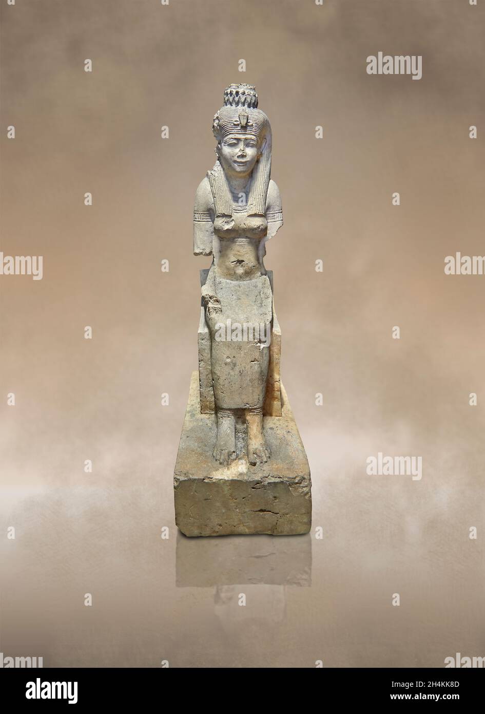 Raet tawy statue hi-res stock photography and images - Alamy