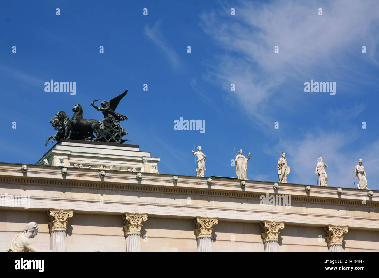 Austrian Parliament building Stock Photo - Alamy