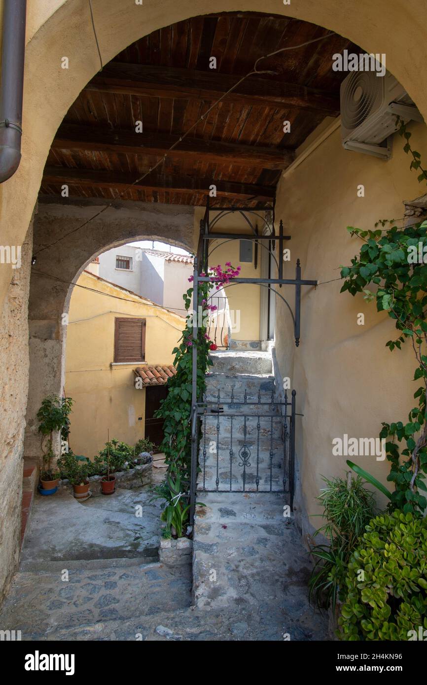 Old town scalea calabria italy hi-res stock photography and images - Alamy