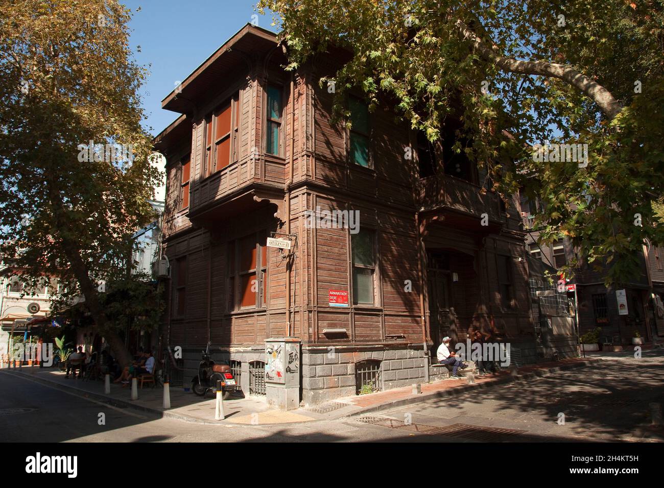 Traditional ottoman house istanbul hi-res stock photography and images ...