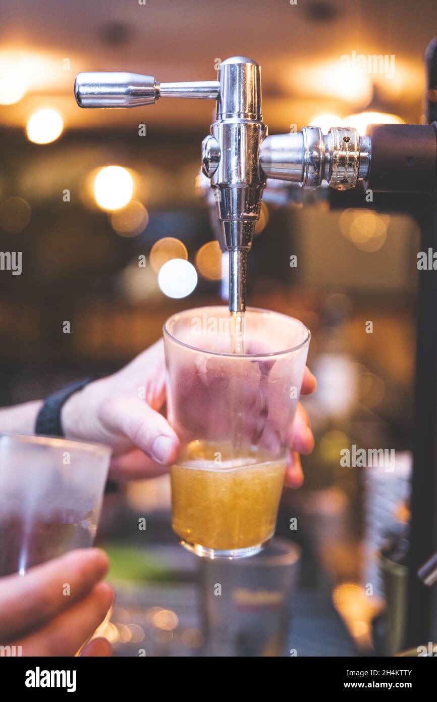 Glass barrel beverage dispenser hi-res stock photography and images - Alamy