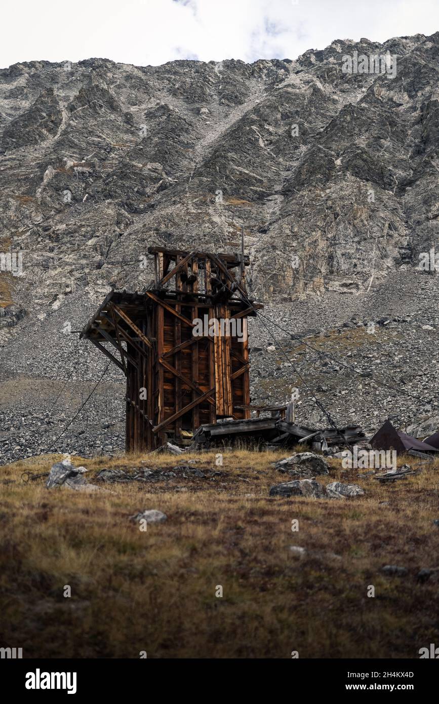 Mining ruins in Colorado Stock Photo - Alamy
