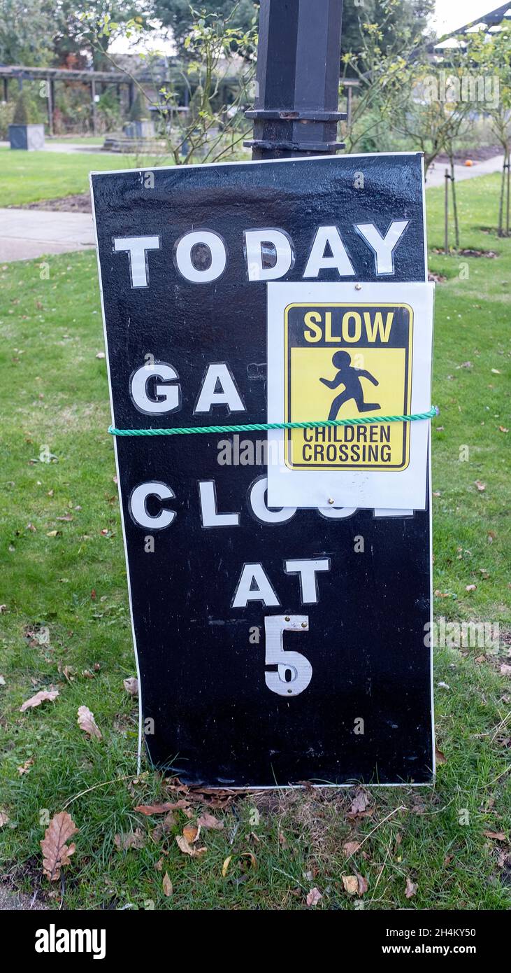 Signs on a gate, Tankerton Castle, Whitstable, Kent Stock Photo - Alamy