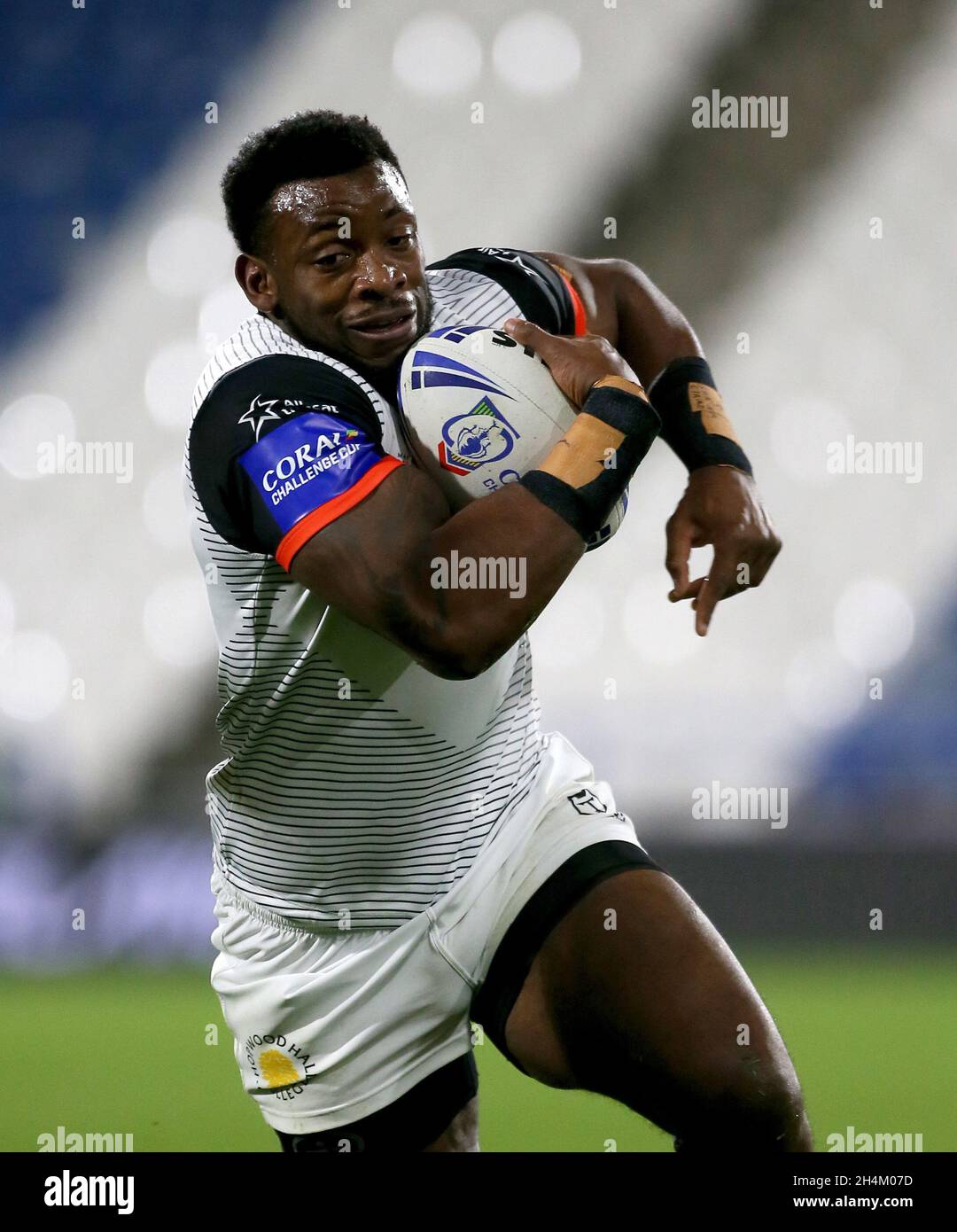 Toulouse olympique catalans dragons hi-res stock photography and images ...