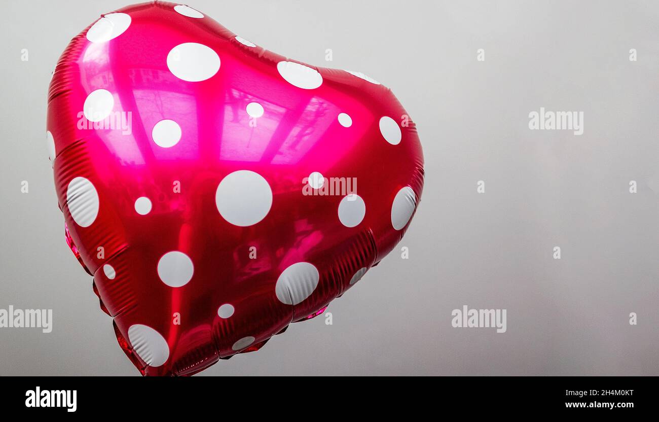 Form on balloon hi-res stock photography and images - Alamy
