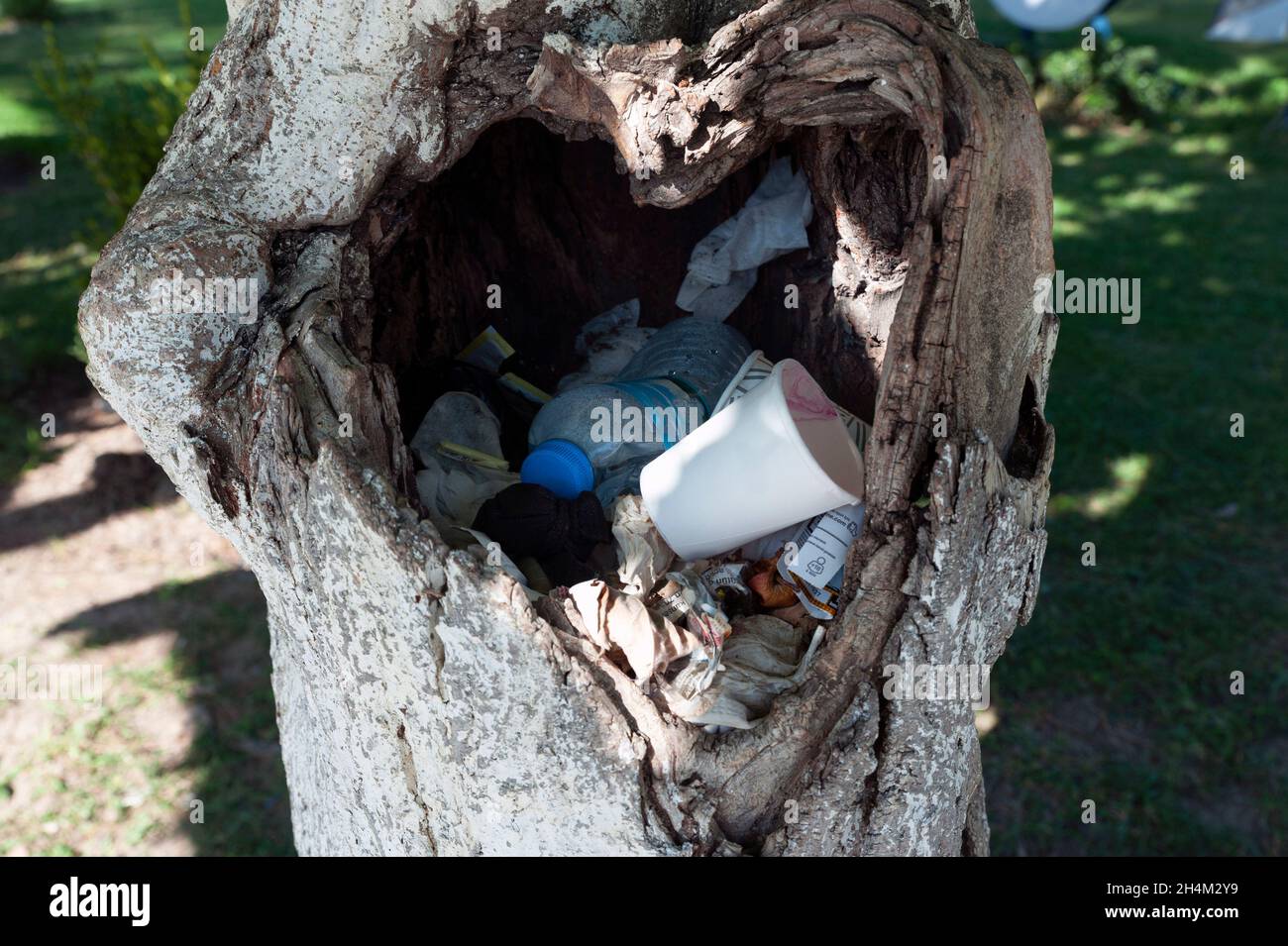 Close up garbage in hi-res stock photography and images - Alamy