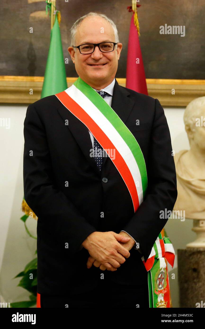 Roberto gualtieri campidoglio hi-res stock photography and images - Alamy