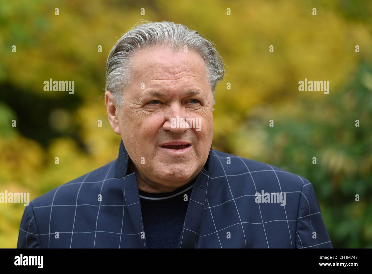 Michael BRANDNER (actor) is Raimund Girwidz, single image, trimmed ...