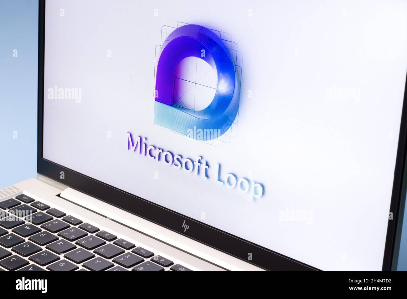 Microsoft loop logo hi-res stock photography and images - Alamy