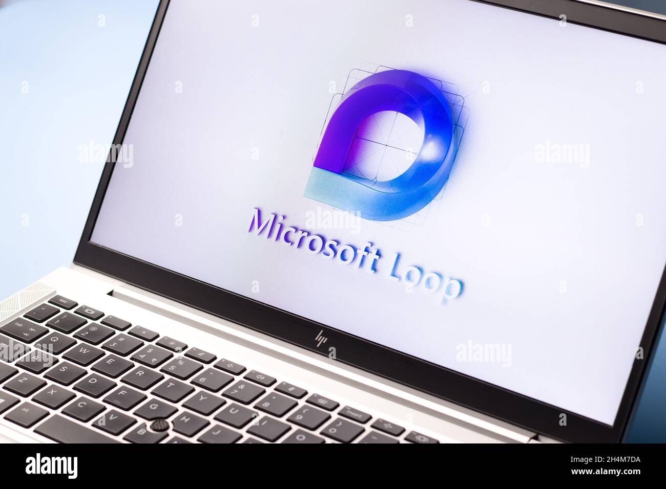 Microsoft loop app hi-res stock photography and images - Alamy