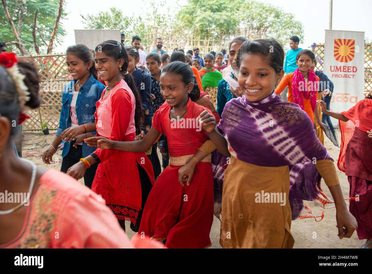 Underprivileged children hi-res stock photography and images - Alamy