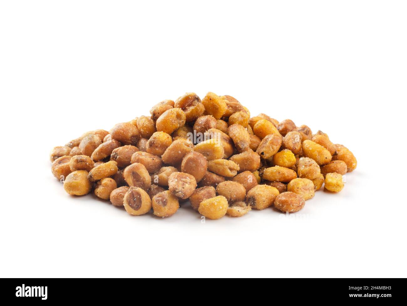 Pile of toasted fried salted corn seeds isolated on a white background ...