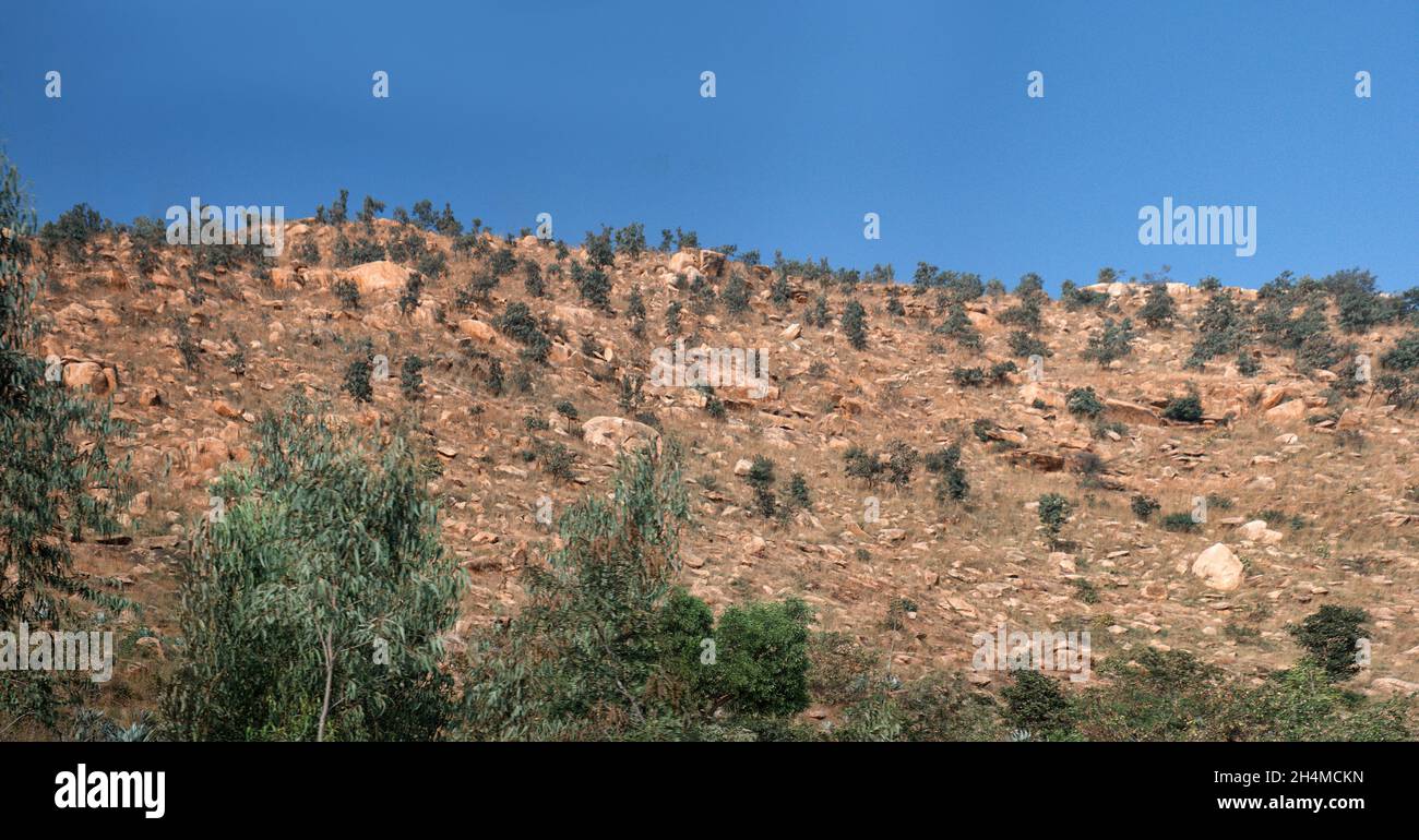 Dry hills and fields in the area of the Deccan plateau, India Stock ...