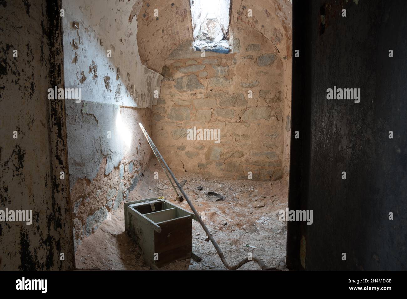 eastern state penitentiary Stock Photo - Alamy