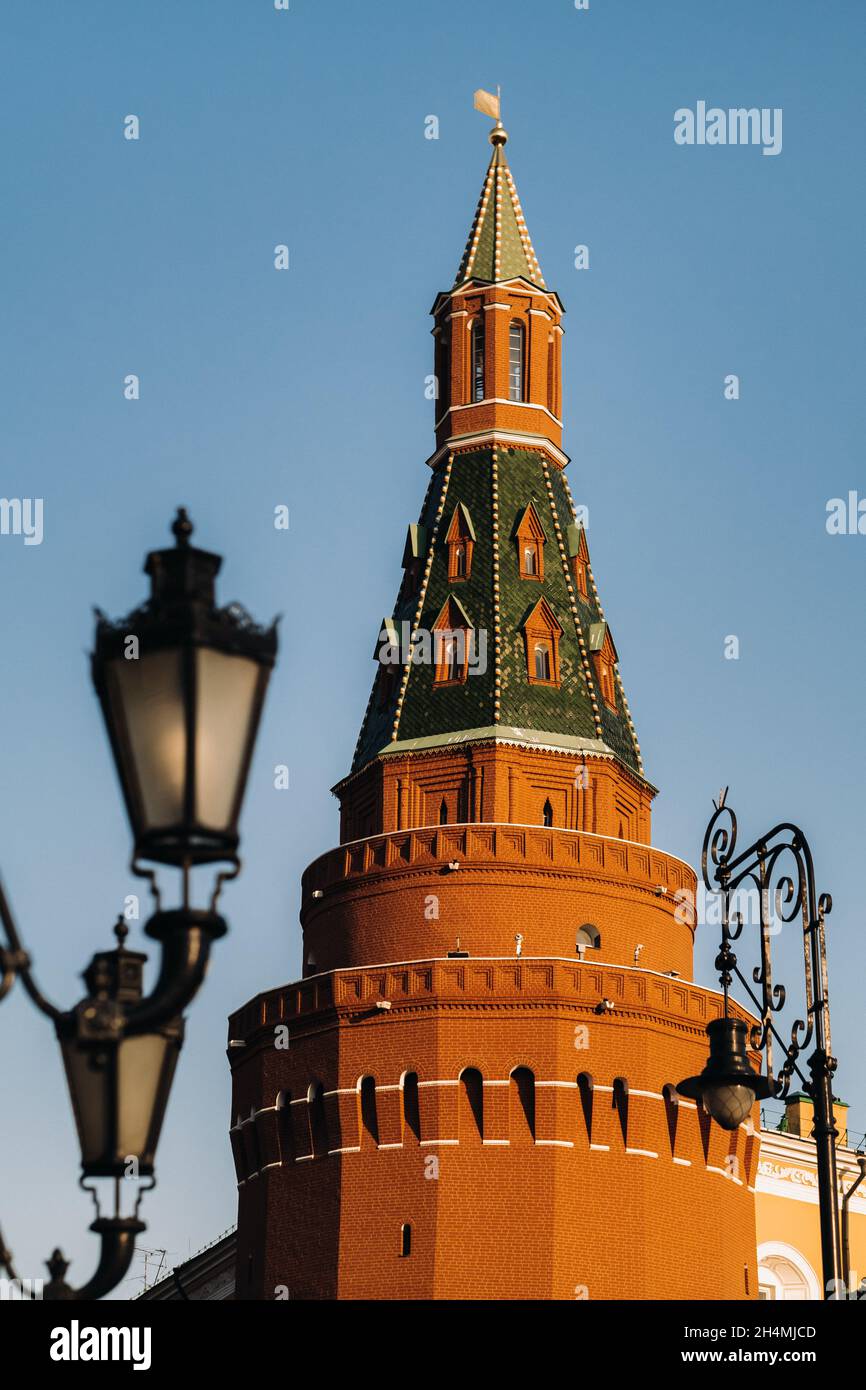 The tall Red Tower of the Kremlin in Moscow, Russia Stock Photo - Alamy
