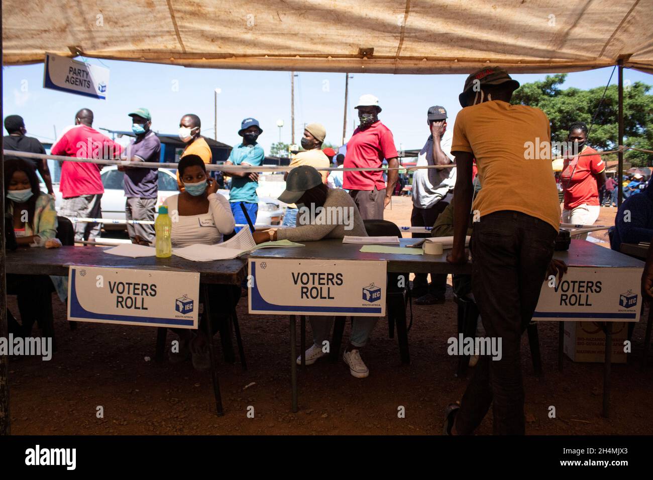 South african municipal elections hi-res stock photography and images ...