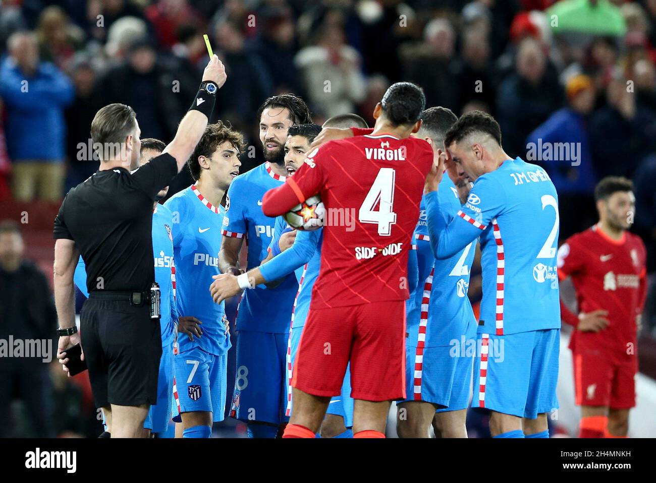 Atletico madrid liverpool red card hi-res stock photography and images ...