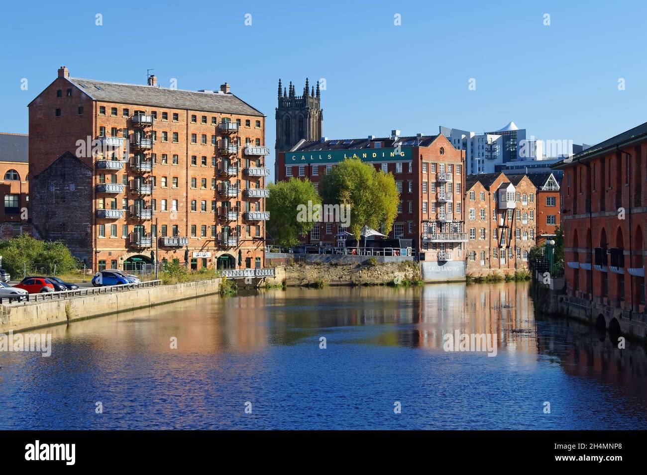 Leeds waterfront area hi-res stock photography and images - Alamy