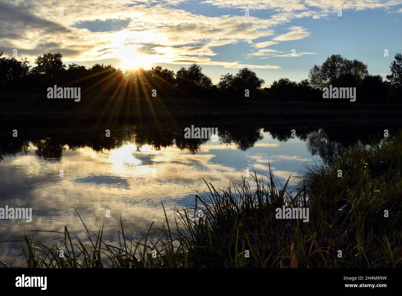 Water canal sunset hi-res stock photography and images - Alamy