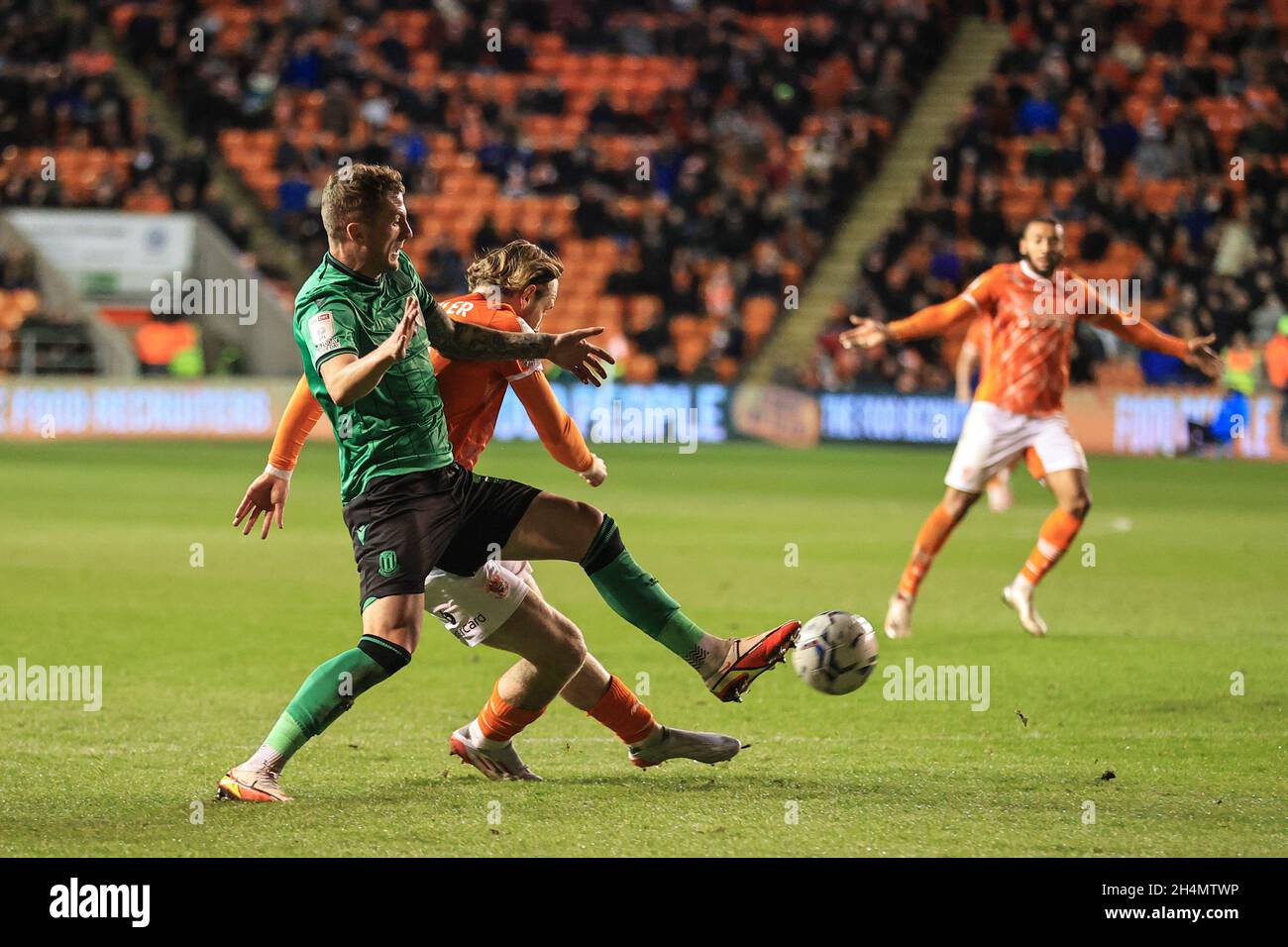 Josh Bowler #11 of Blackpool shoots on goal Stock Photo - Alamy