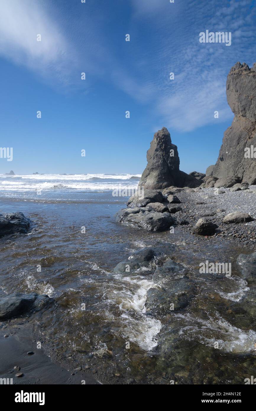 Ruby Beach, WA - USA - Sept. 21, 2021: Vertical view of the sea stacks ...