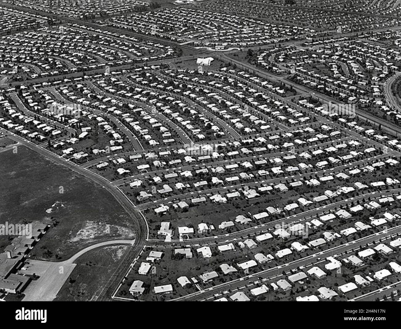 Levittown aerial hi-res stock photography and images - Alamy