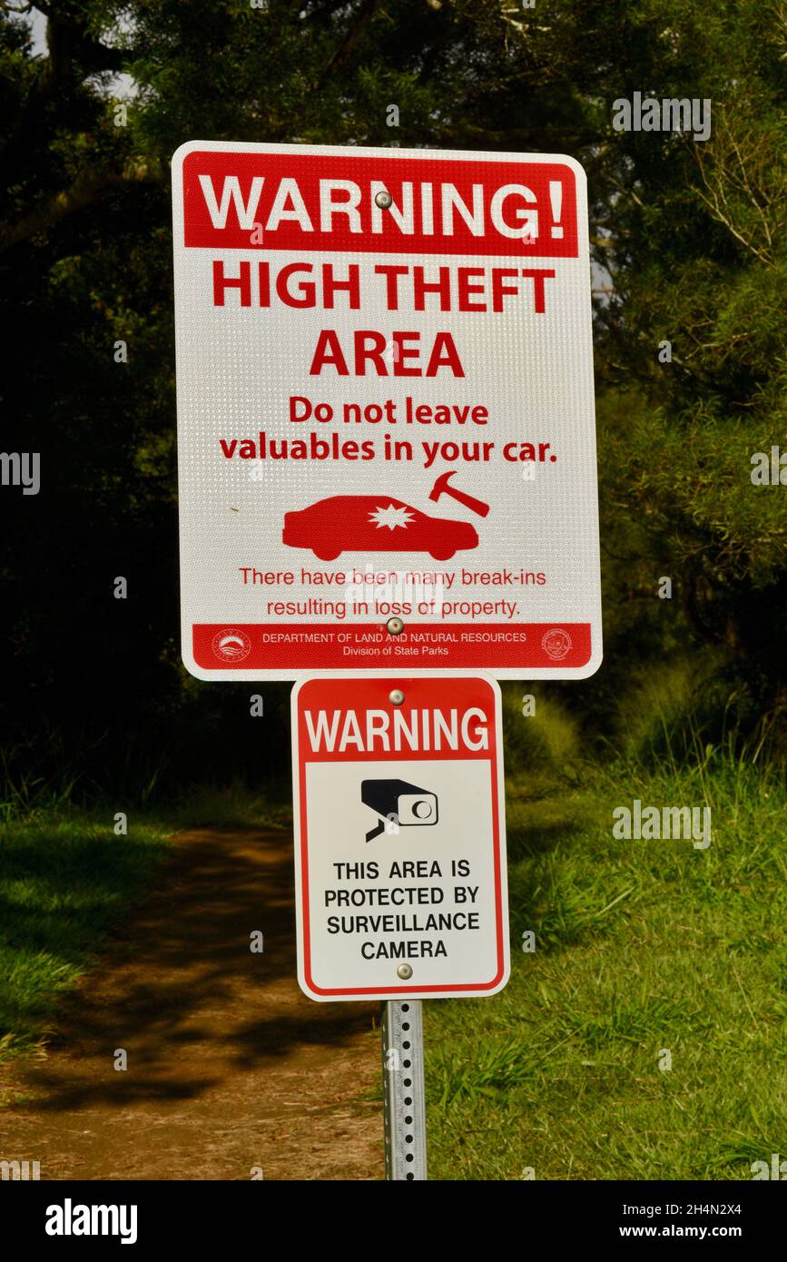 Car crime prevention sign hi-res stock photography and images - Alamy