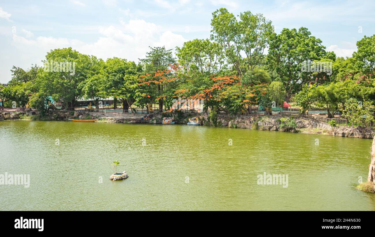 The road to Sap mountain amusement park in An Giang Stock Photo - Alamy