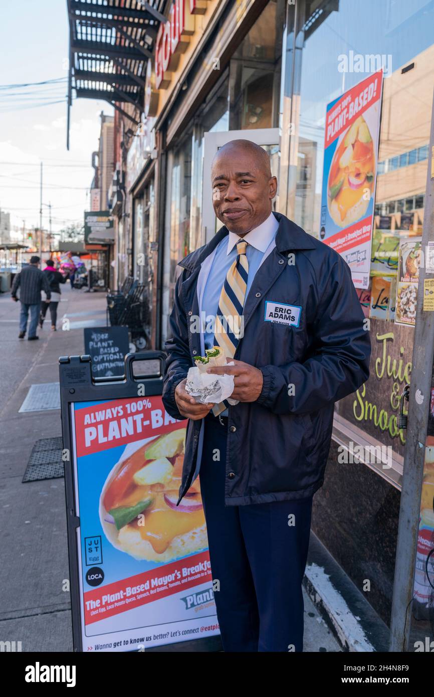 New York, NY - November 3, 2021: Mayor-elect Eric Adams stops for lunch ...