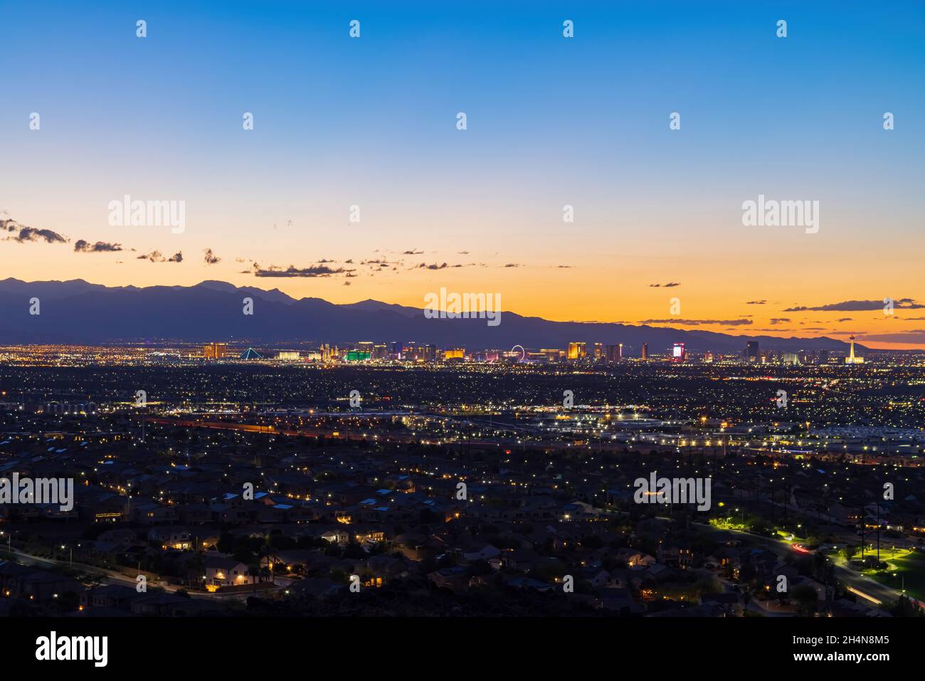Henderson nevada skyline hi-res stock photography and images - Alamy