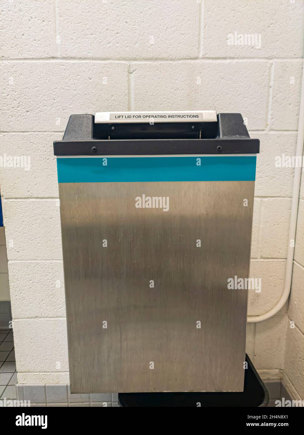 Swimsuit water extractor hi-res stock photography and images - Alamy