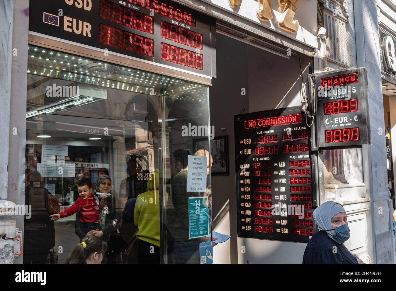 Turkish currency exchange office during a financial and banking crisis ...