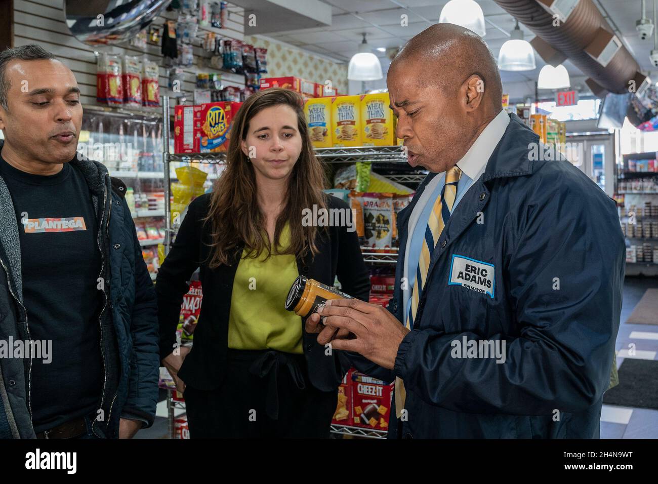 114 wyckoff ave hi-res stock photography and images - Alamy