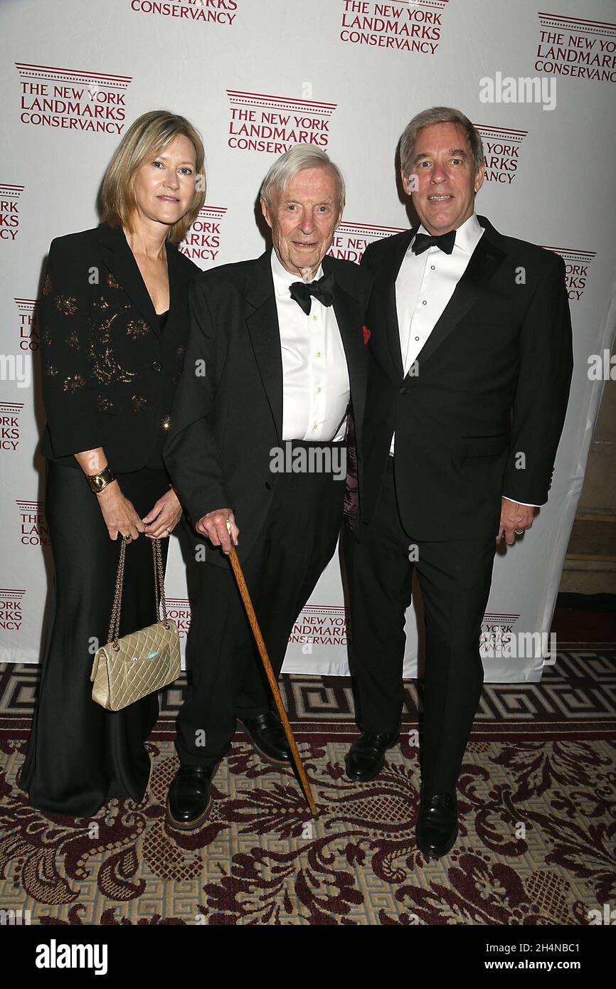 Gretchen Shugart Maurer, Gilbert C Maurer & Jonathon Maurer attends the ...