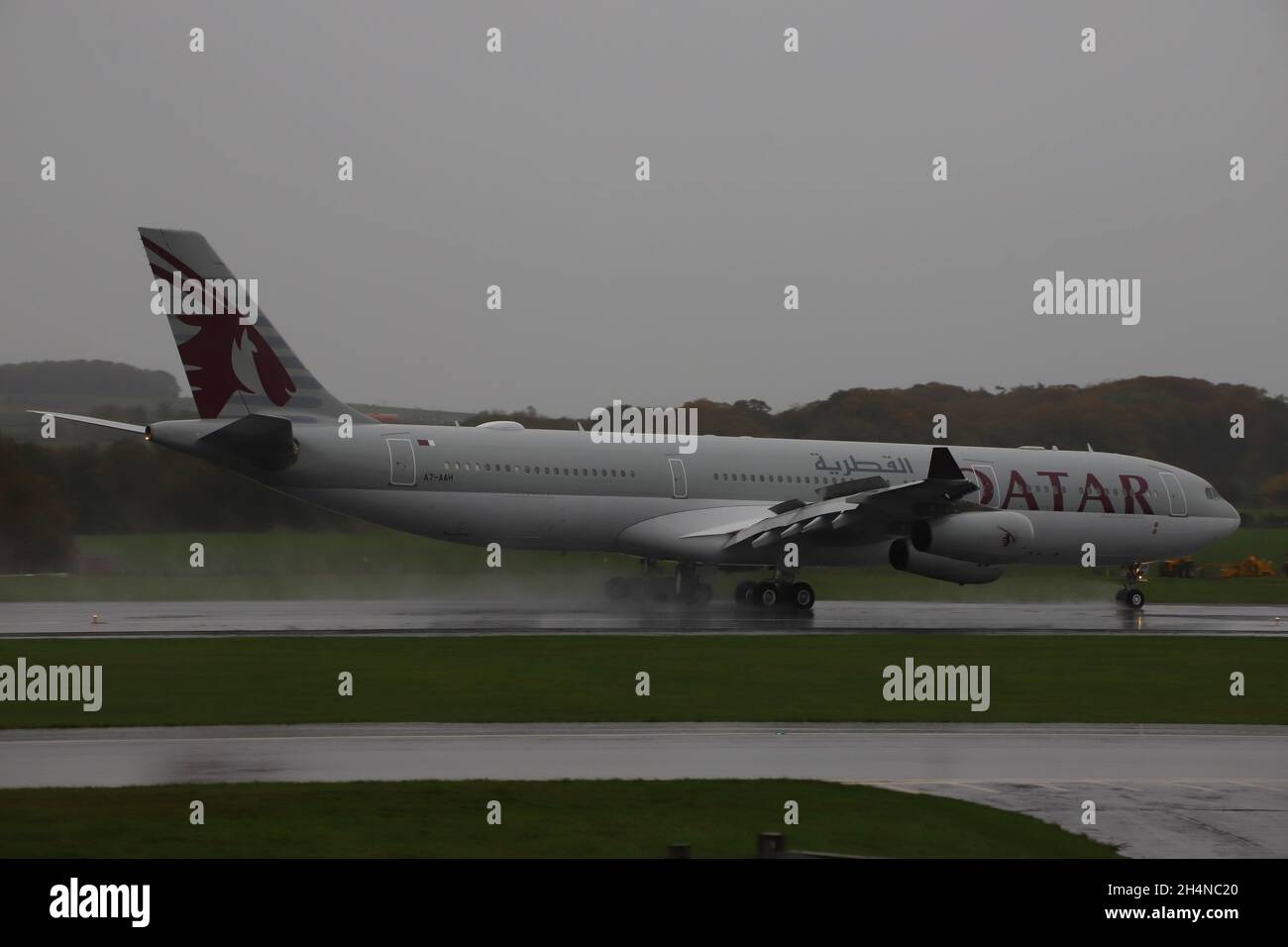 A7-AAH, an Airbus A340-313 operated by the Qatar Amiri Flight in a VIP ...
