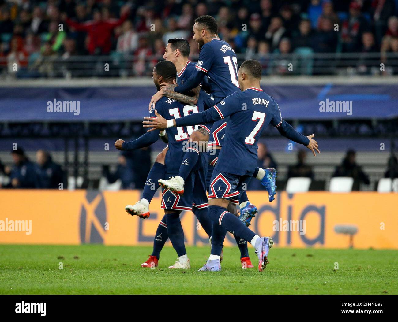 Georginio Wijnaldum of PSG celebrates his second goal with Angel Di ...