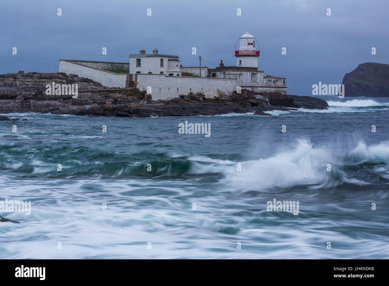 Cromwell Point Lighthouse, Valentia Isalnd, County Kerry, Ireland Stock ...