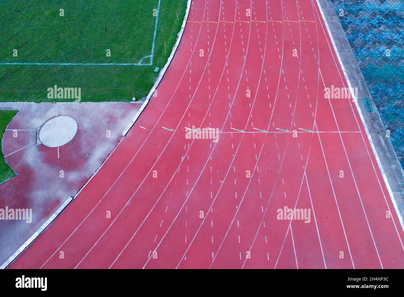 Aerial view of Running track in stadium Stock Photo - Alamy