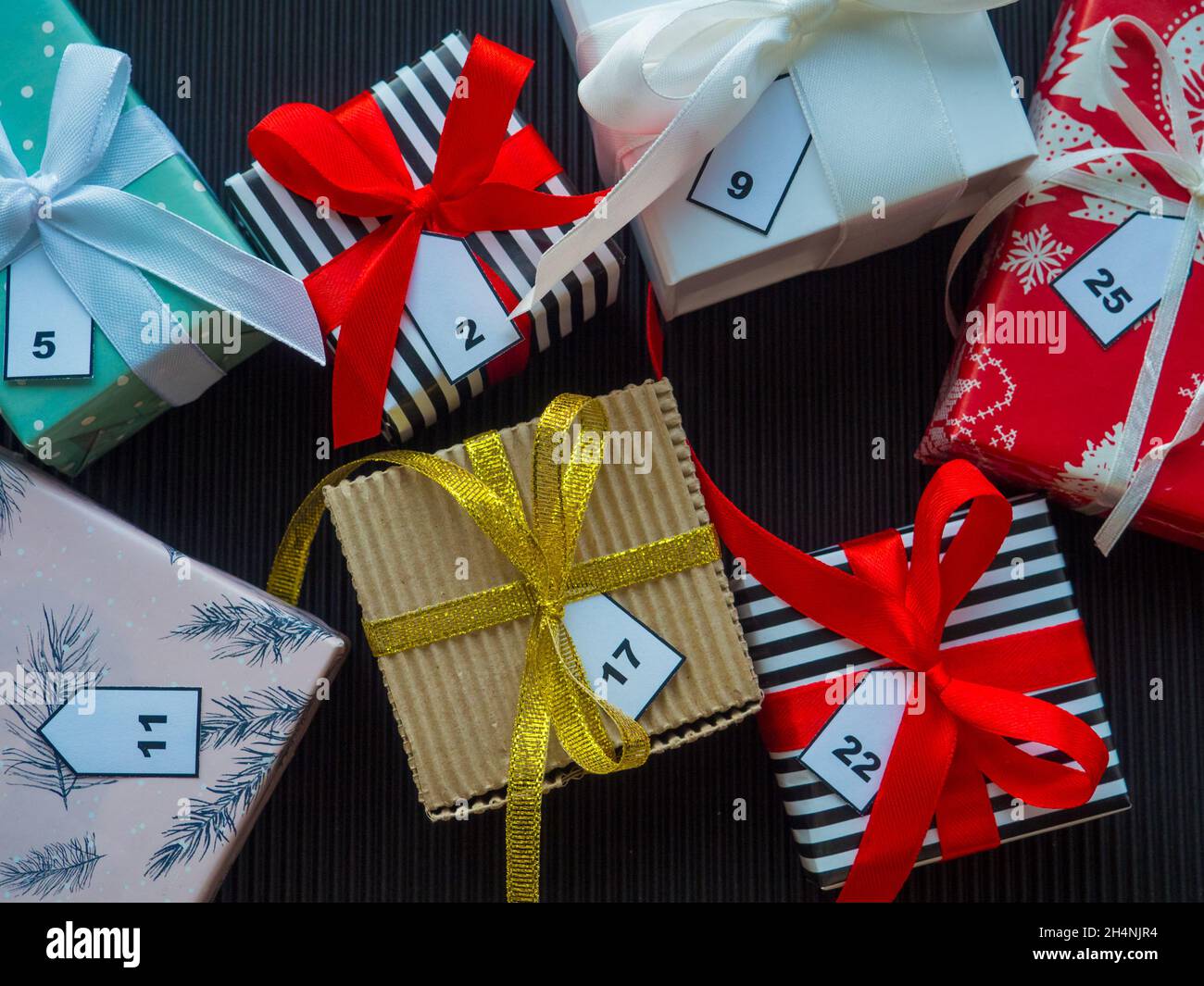 Traditional advent calendar hi-res stock photography and images - Alamy