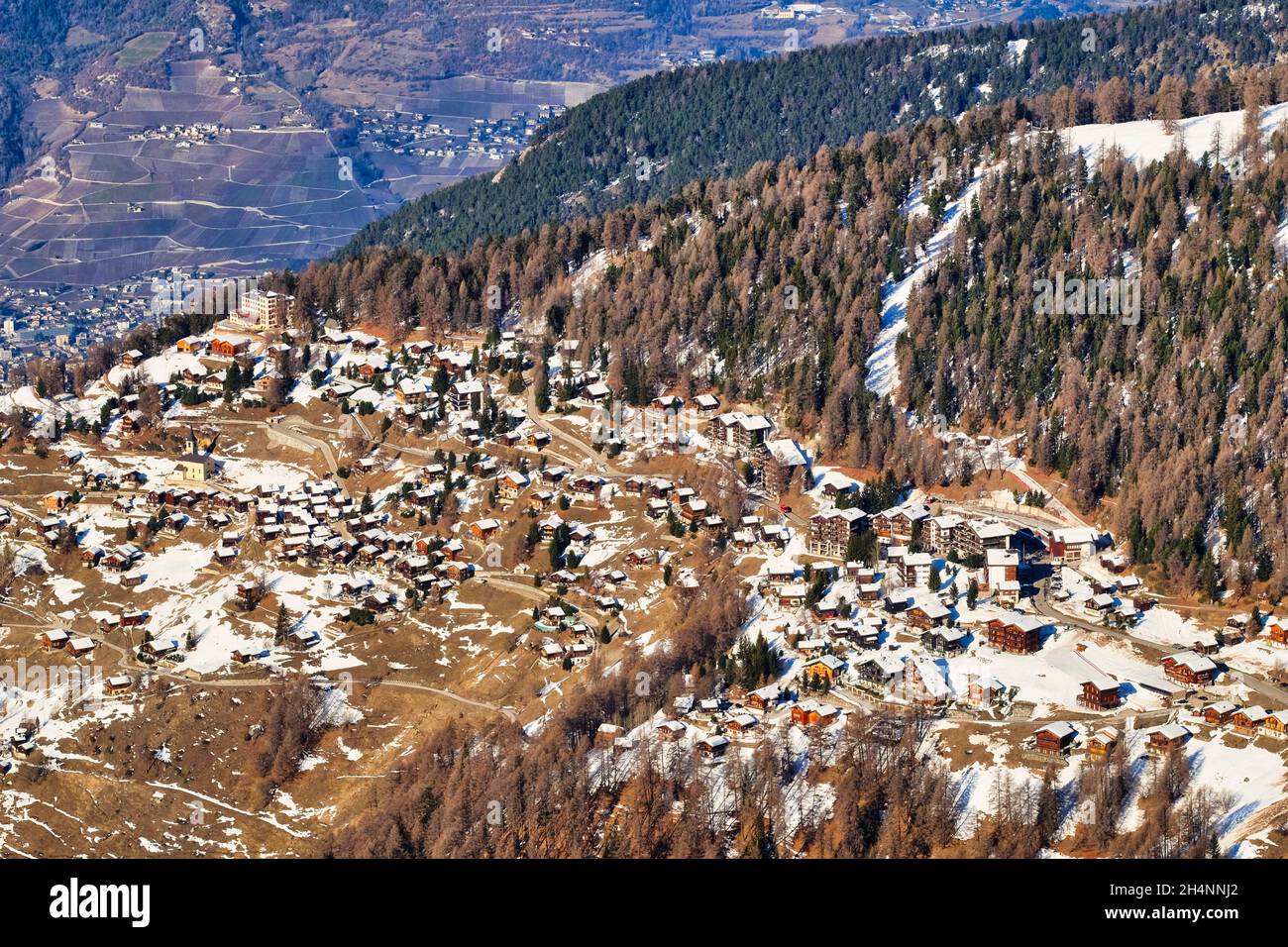 Aerial view of the village of Chandolin Stock Photo - Alamy