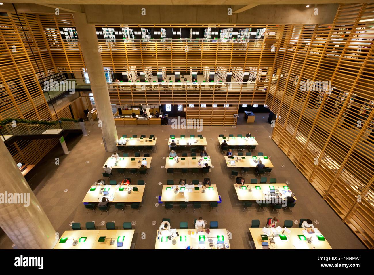 Reading room in the Montreal Public Library Stock Photo - Alamy