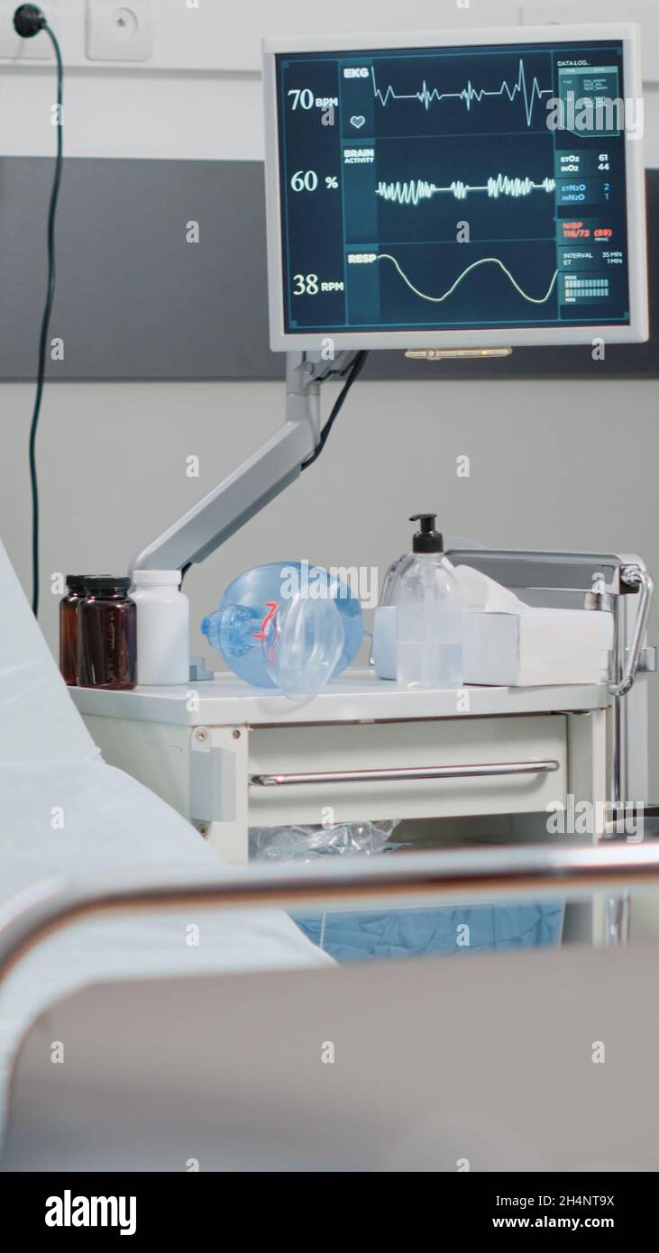 Reanimation tools hi-res stock photography and images - Alamy