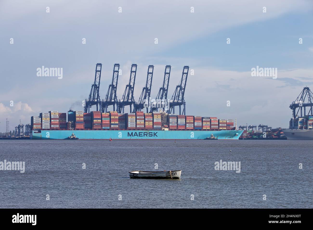 Container ship Maersk Essen docking at the Port of Felixstowe Suffolk ...