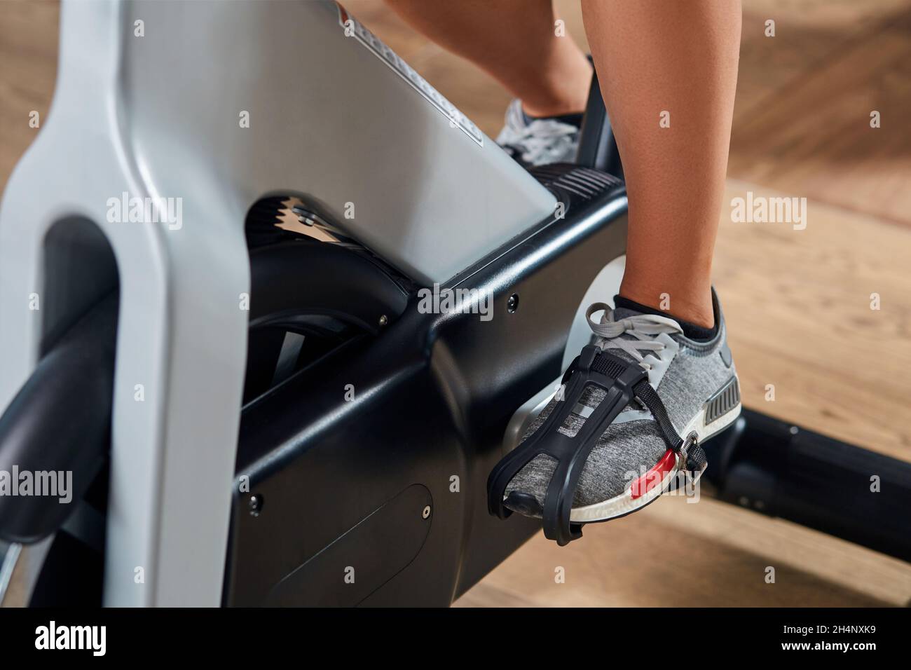 Feet pedaling hi-res stock photography and images - Alamy