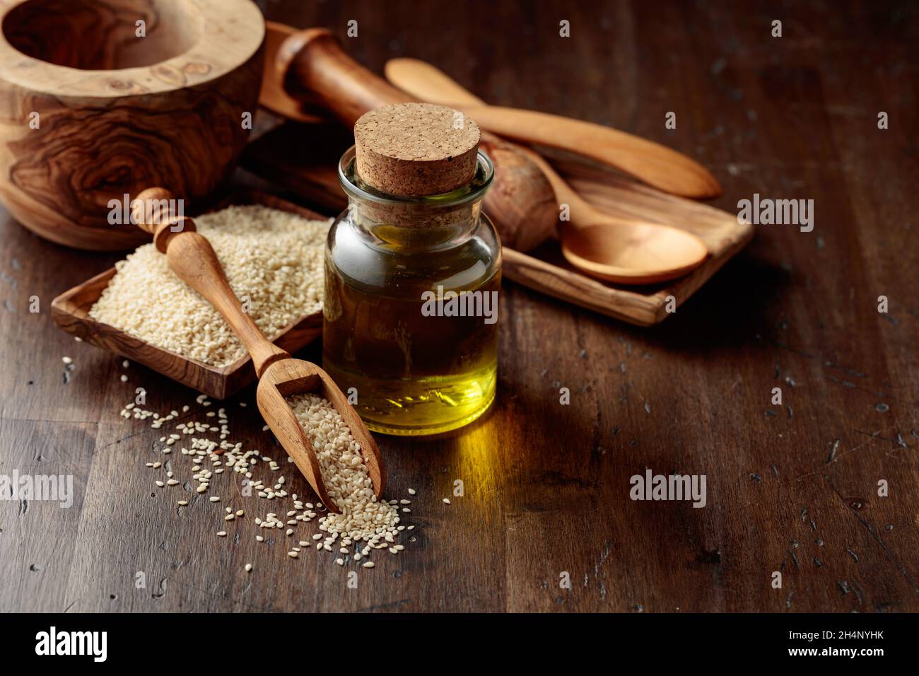Pile of old utensils hi-res stock photography and images - Alamy