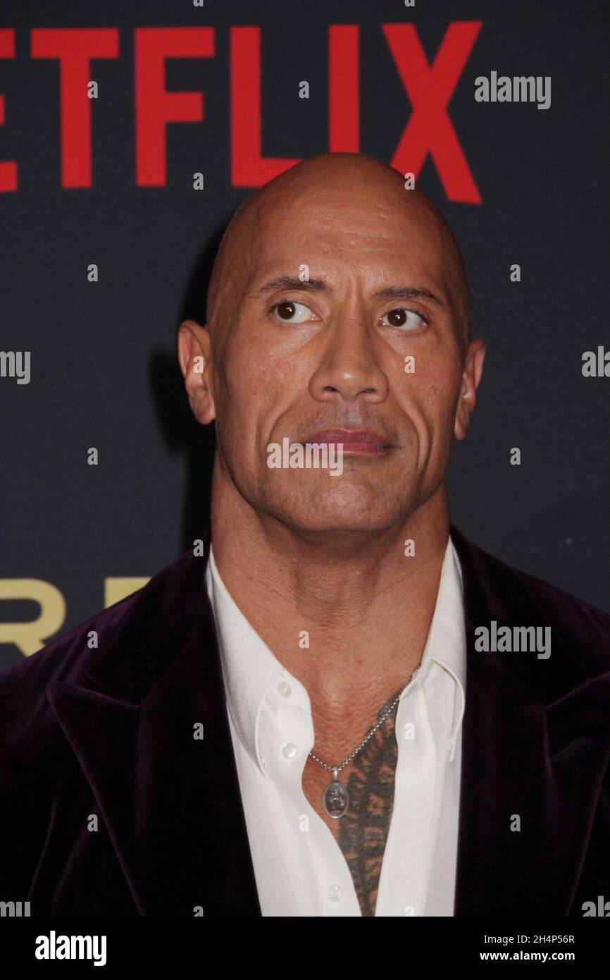Los Angeles, USA. 03rd Nov, 2021. Dwayne Johnson 11/03/2021 The World ...