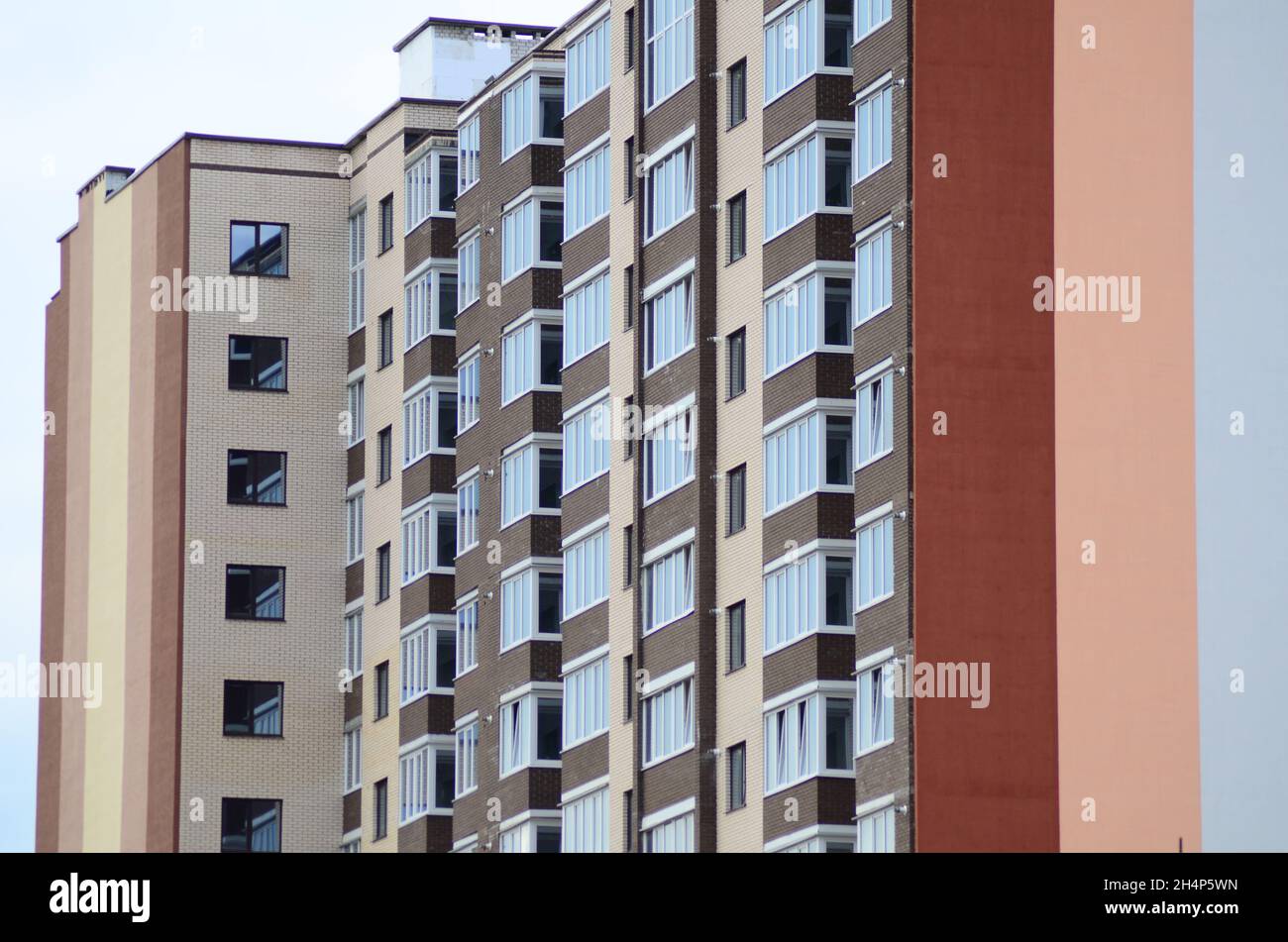 Facade of a multi-storey building. Fragment Stock Photo - Alamy