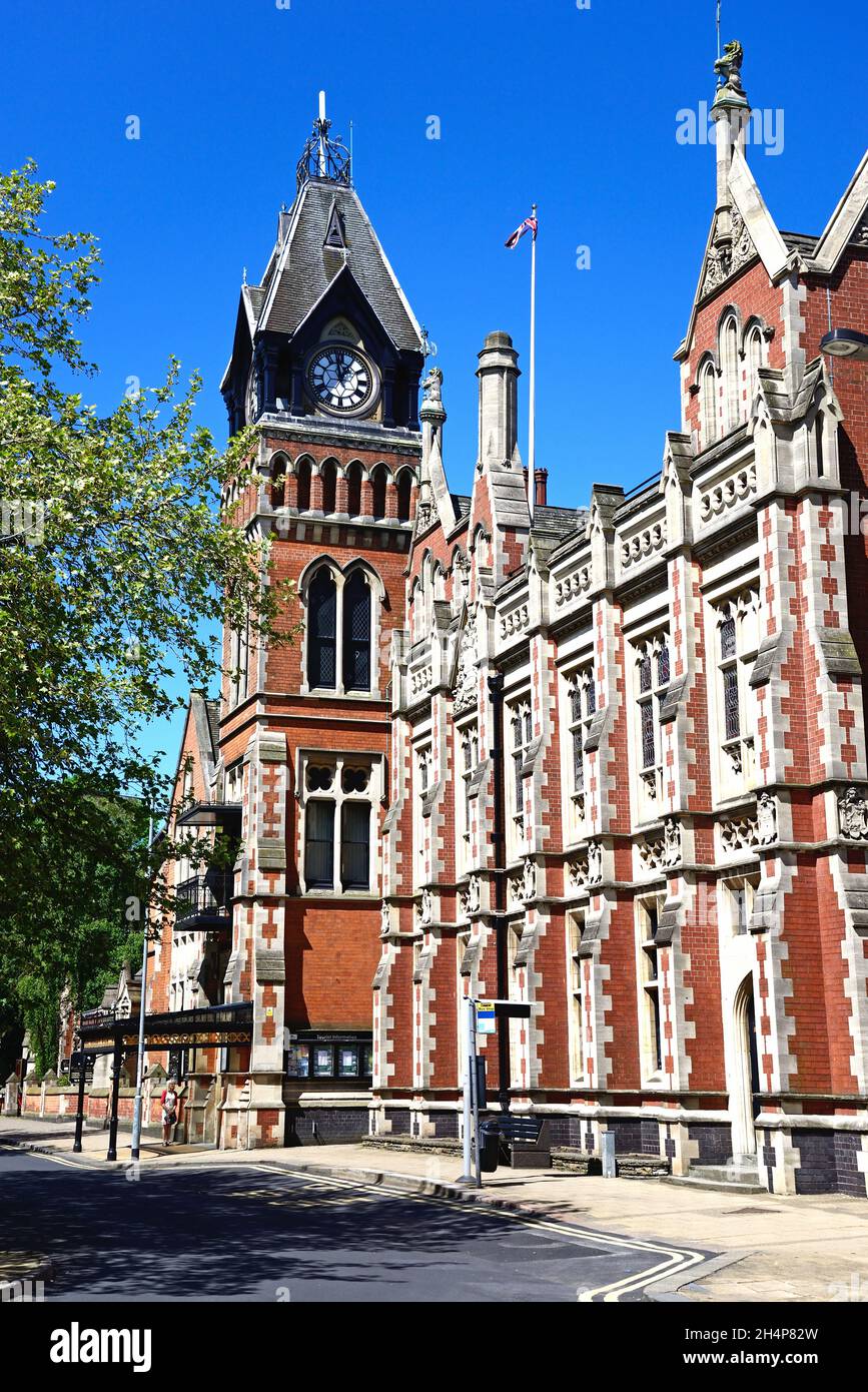 View of the Victorian Town Hall with its decorative clock tower in King ...