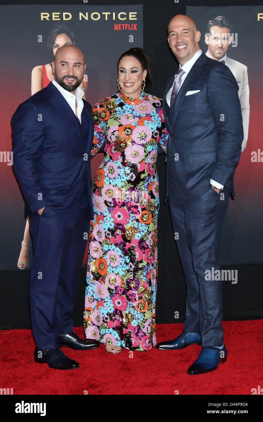 Los Angeles, CA. 3rd Nov, 2021. Dave Rienzi, Dany Garcia, Hiram Garcia ...