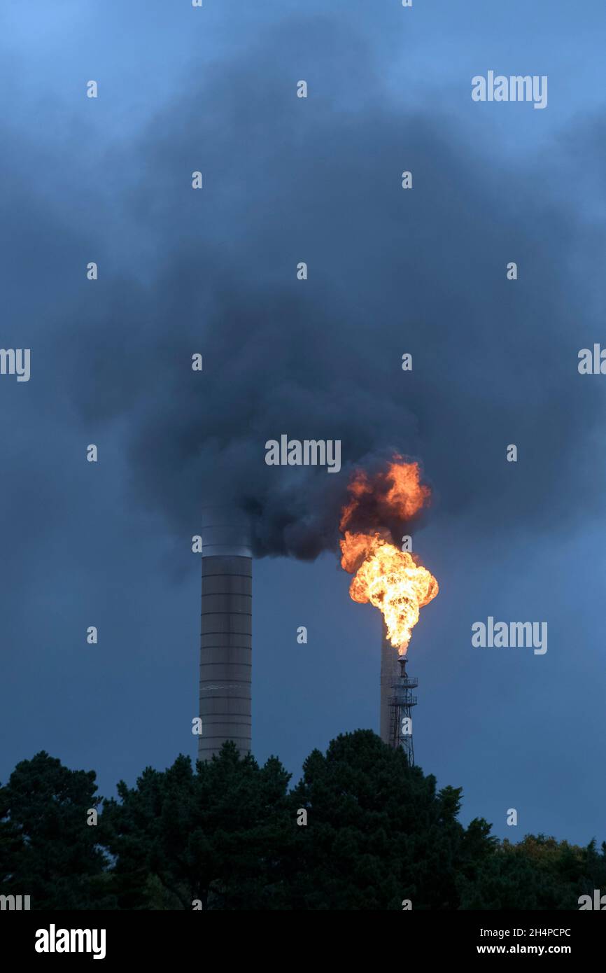 Oil refinery pollution protest hi-res stock photography and images - Alamy